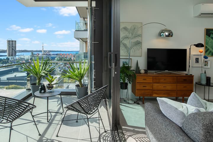 Luxurious Wynyard Quarter Studio - With Carpark - Auckland