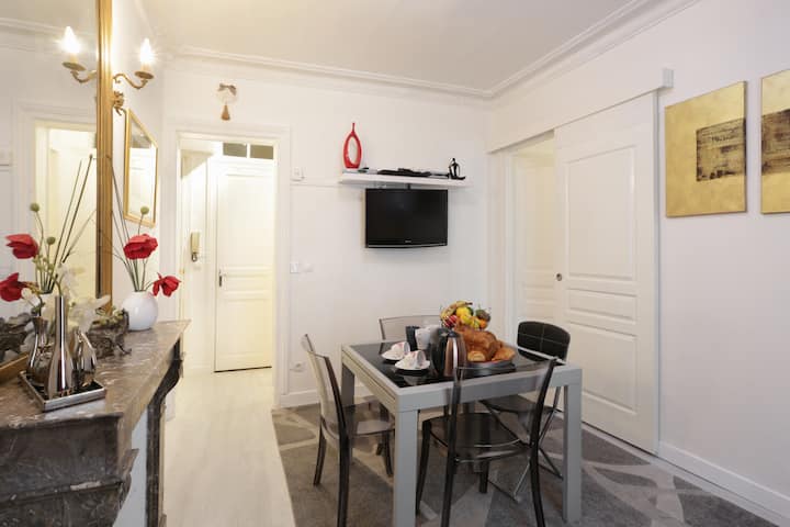 54lo Havre De Paix  Grand Boulevards - Opéra - París