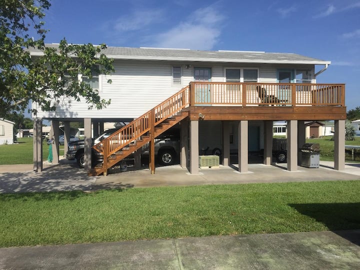 Buckhead Ridge Canal Front Home - Lake Okeechobee, FL