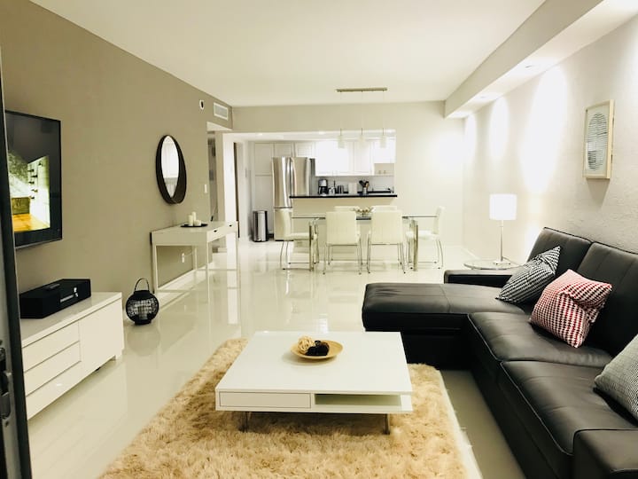 My Apartment In Miami - 6 Pax - Parking Including. - Sunny Isles Beach, FL