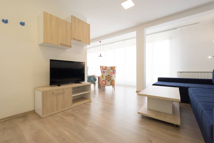 Downtown Apartment With Skyline Views - Sarajevo