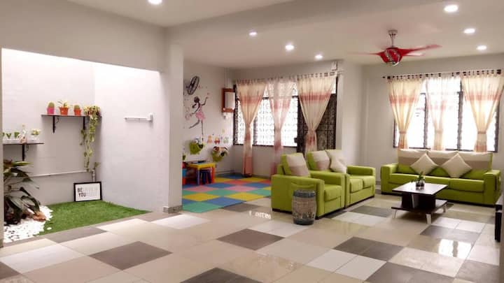 Kuching City Homestay Mgh (Room 2) - 古晉