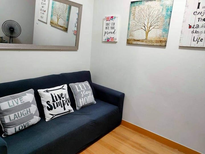 Bethiful's 2br Trees Residences Netflix+cable+wifi - Quezon City