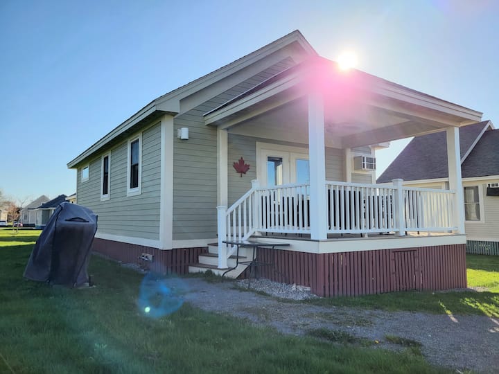 Sandbanks Cottage Resort Villa In Pec!  23b - Sand Banks