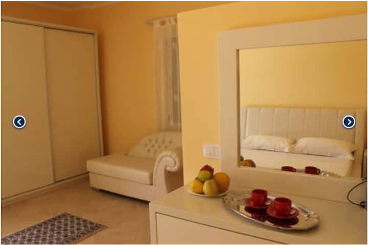 Suite In Guesthouse Svizzera (Himare) - Dhërmi