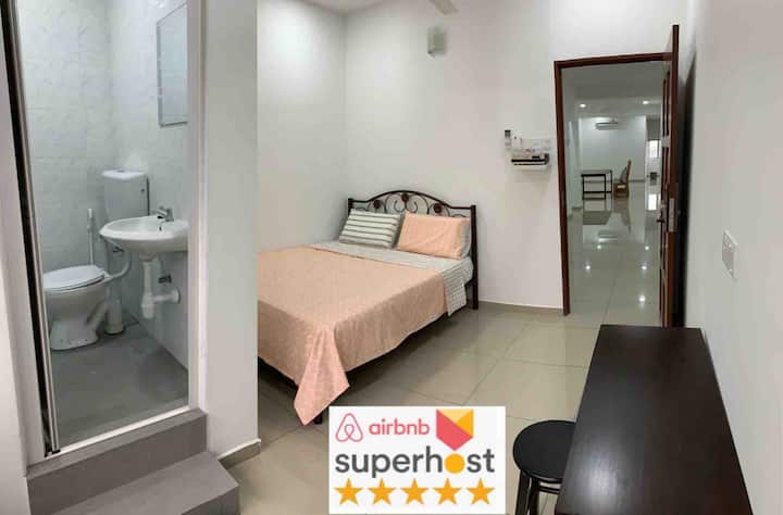 Wow~6 Rooms 8 Bathrooms! 24 Hours Mamak Restaurant - Pasir Ris