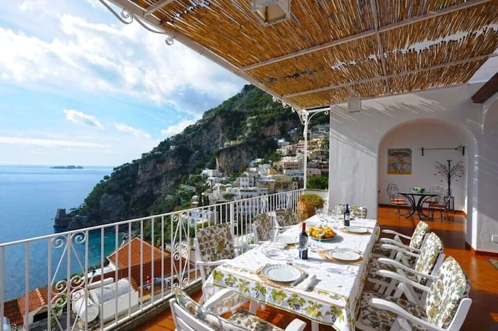 Elegant Villa With Sea View In Positano Centre - Positano