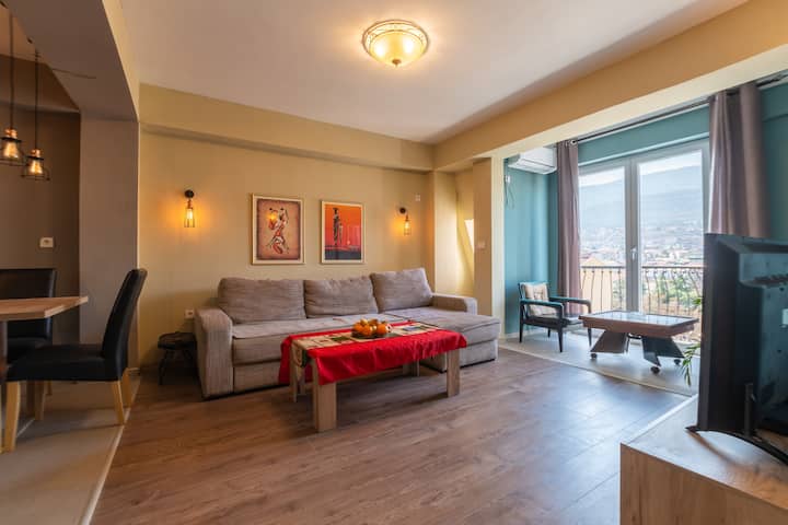 Sky's Luxury Apartment! - Skopje