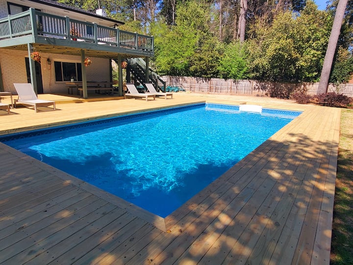 Luxe Modern City Oasis - Saltwater Pool - Sandy Springs, GA