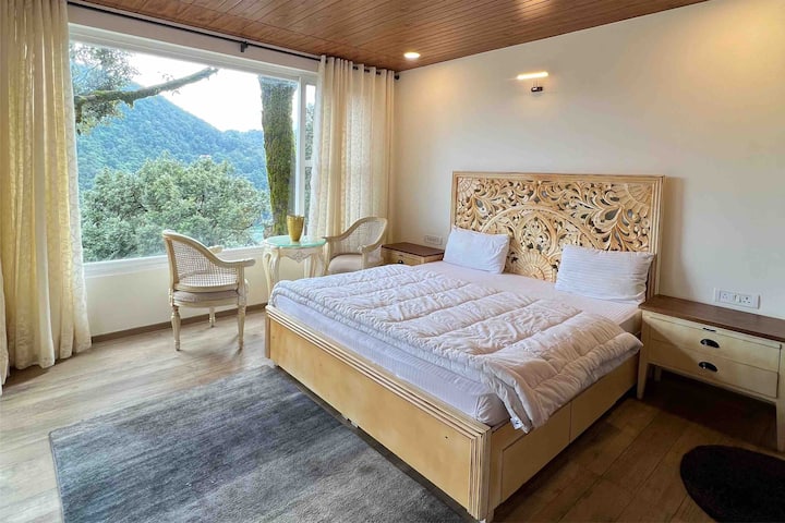 Villa Bliss Lakefront | 2bhk | Near Mall Road - Nainital