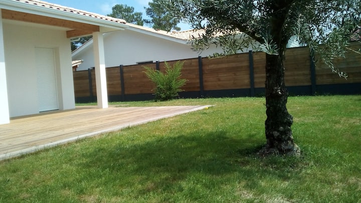 Chambre Indépendante /Sdb Prive
/ La Hume - Arcachon