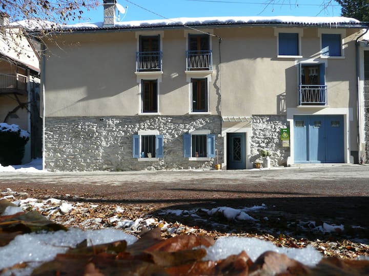 Carbounet- Maison De Famille, Où Il Fait Bon Vivre - Étang de Peyregrand