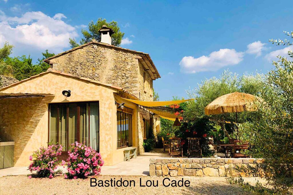Charmant Bastidon à Cotignac...en Provence - Cottages à louer à ...