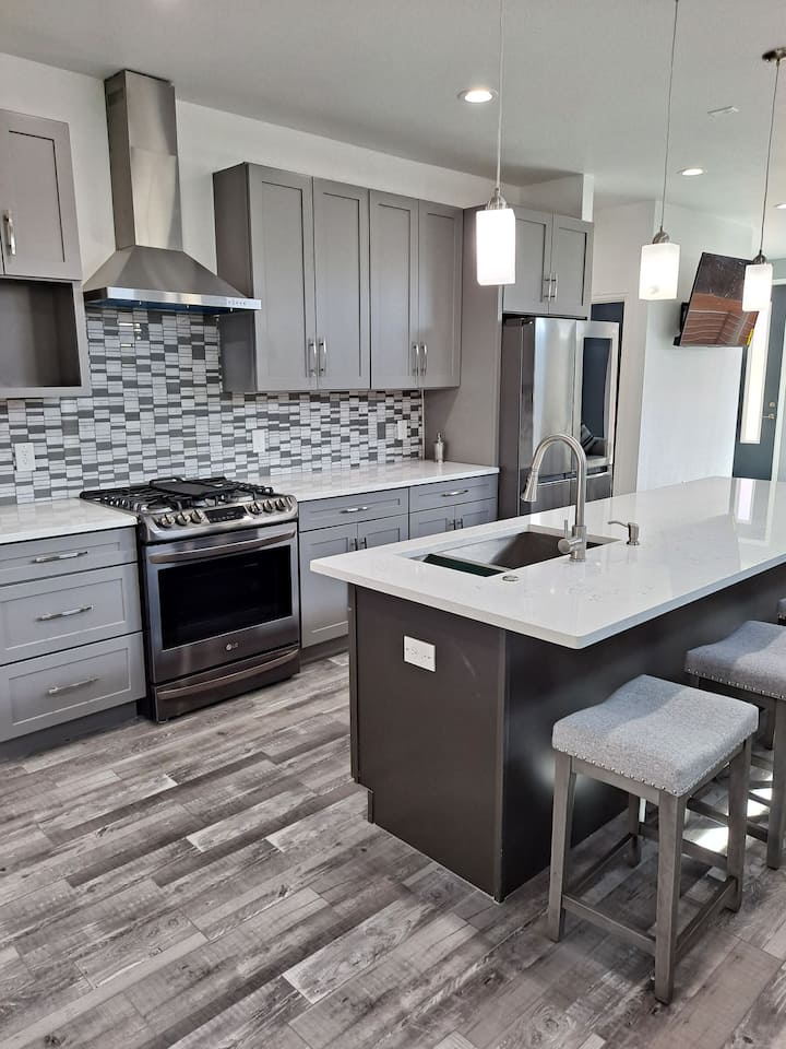 Beautiful Home Near Sloans Lake! - Morrison, CO