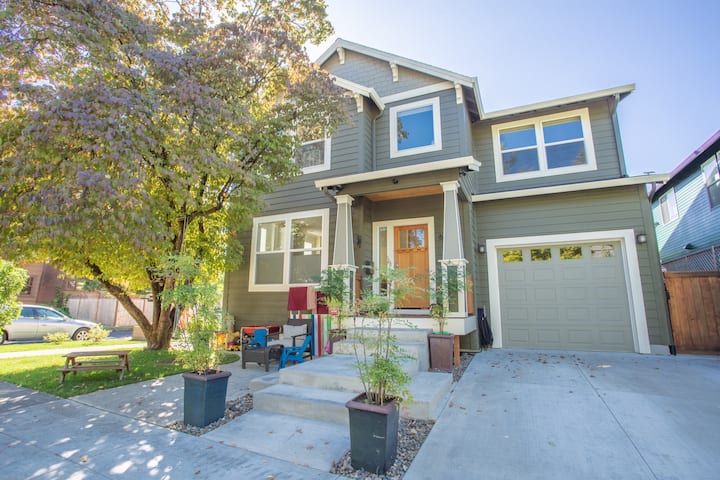 Woodstock Family Home - Portland