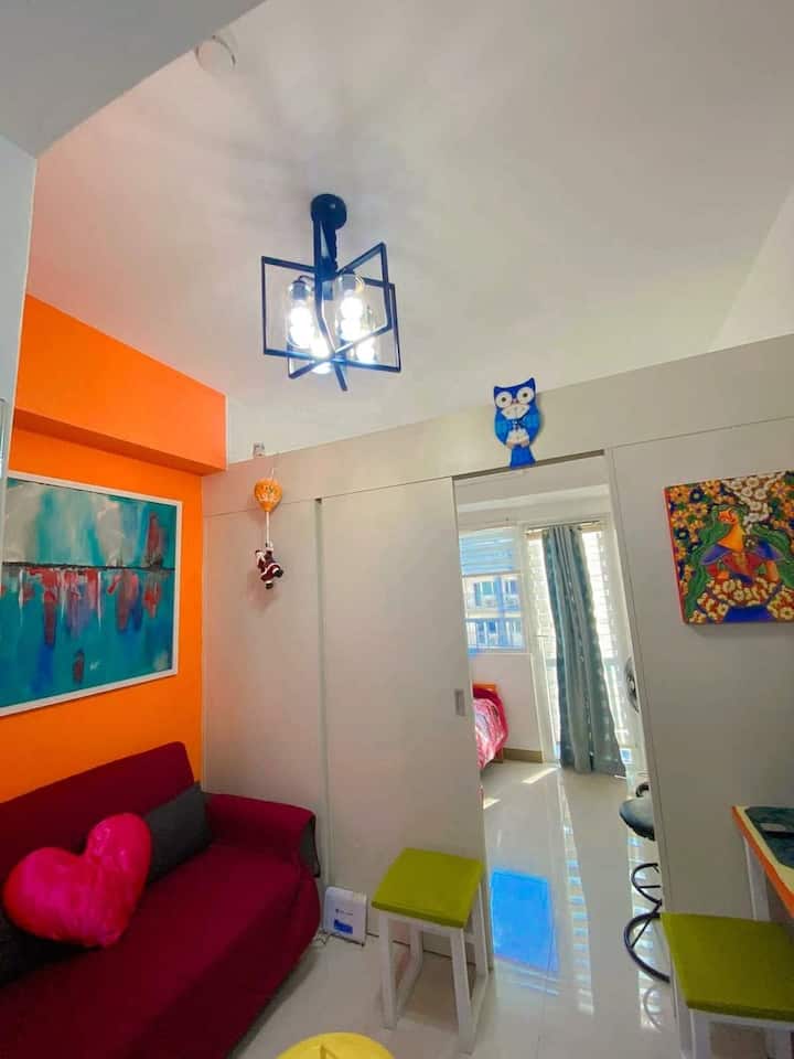 Nice 1br Pool View Inside Sm Southmall Complex - Las Piñas