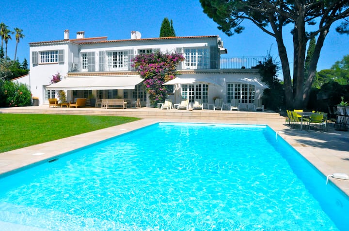Spacious Villa With 7 Bedrooms And Private Pool. - Antibes