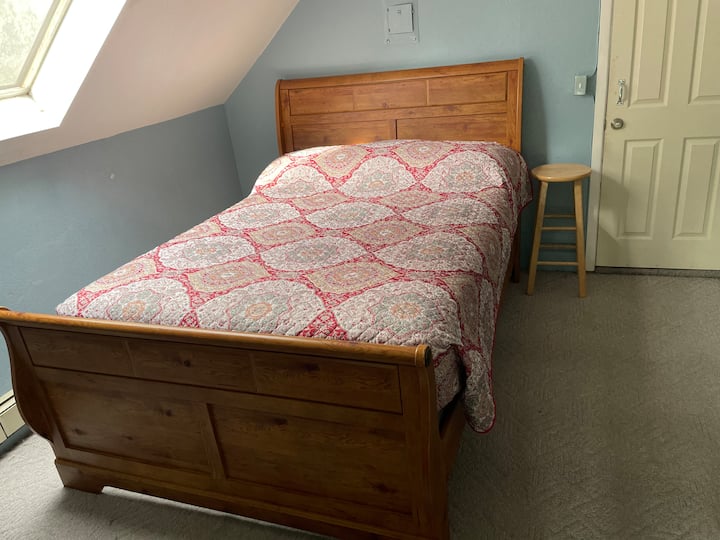Adorable 1-bedroom With Kitchenette And Free Wifi. - Fairbanks, AK