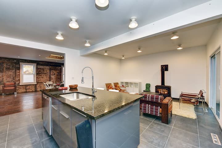 3bd/3b Home Rich In History+design+comfort - Pittsburgh