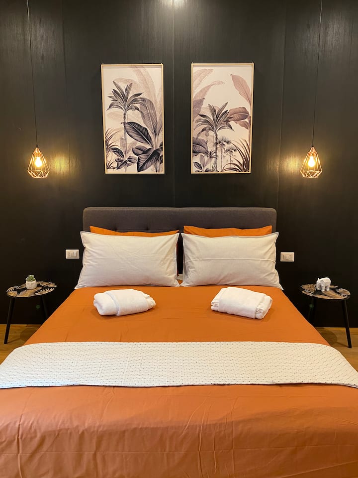 Bohemian Cosmo Suites 501 - Monti