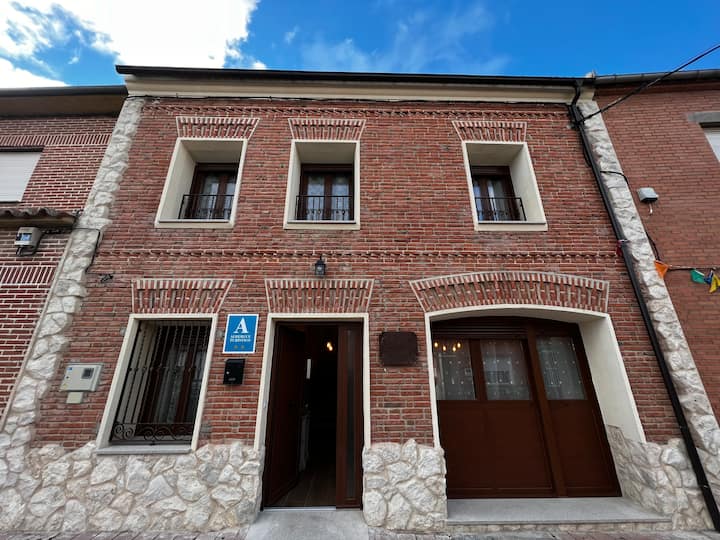 Casa Aurora En Sanchidrian - Adanero