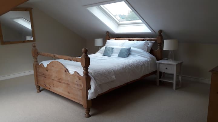 Traditional Granite Abode Close To Waterfront. - Aberdeen