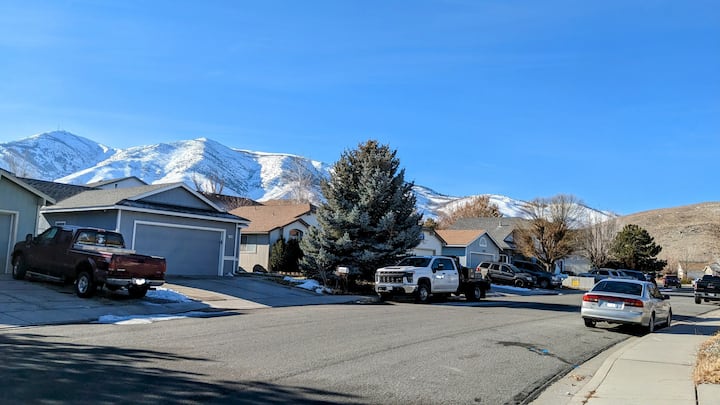 Reno Peaceful 2br Retreat - Reno, NV