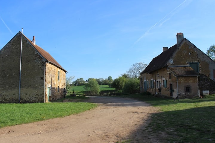Ferme De Charme Pour 18 Personnes - Sancerre