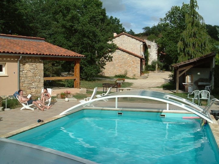 Peaceful Gite On Farm In The Aveyron Sw France - Figeac
