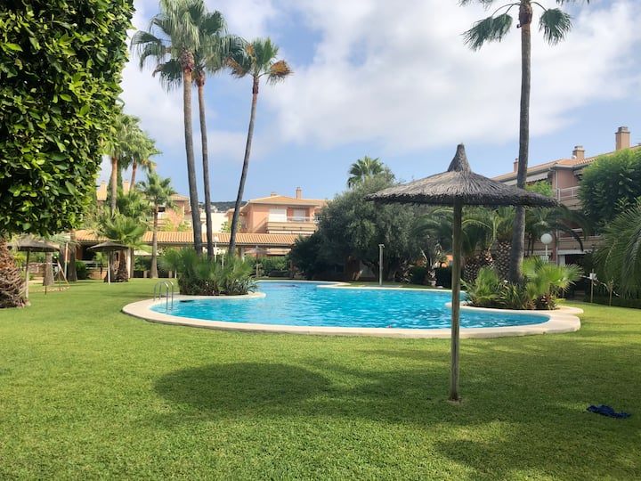 Planta Baja Con Terraza Y Piscina. La Senia, Jávea - Xàbia