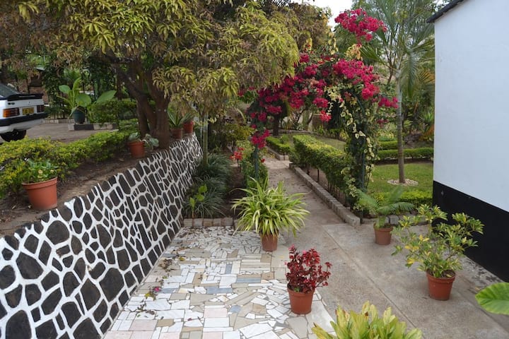 Supaar Apartment! - Blantyre