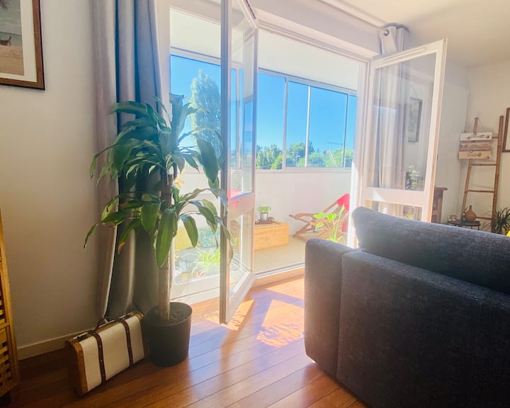 Superbe Apt 
Déco De Voyages
5mins Plages️ - Bayonne