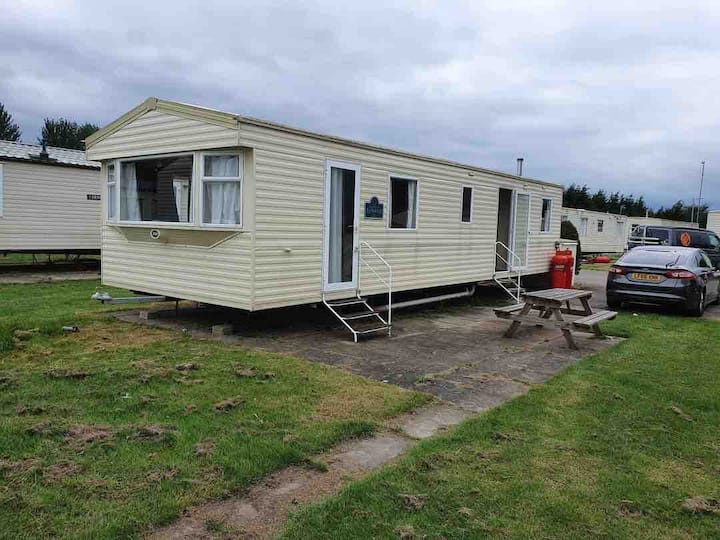 Beehive Caravan Retreat At Southview - Lincolnshire