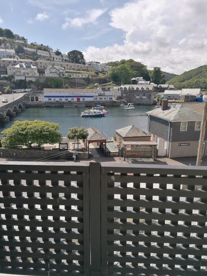 Sea/ River View Apartment In The Heart Of Looe - Looe