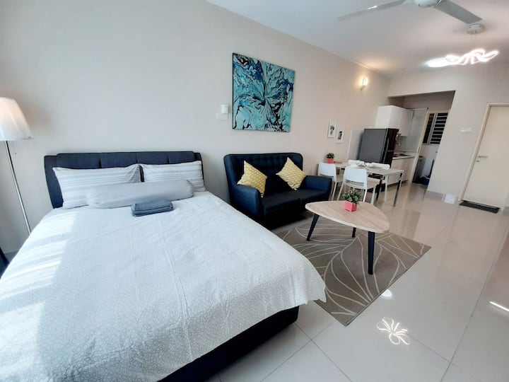 Homey Galleria Suite A-10-12 Seri Kembangan Wifi - Serdang