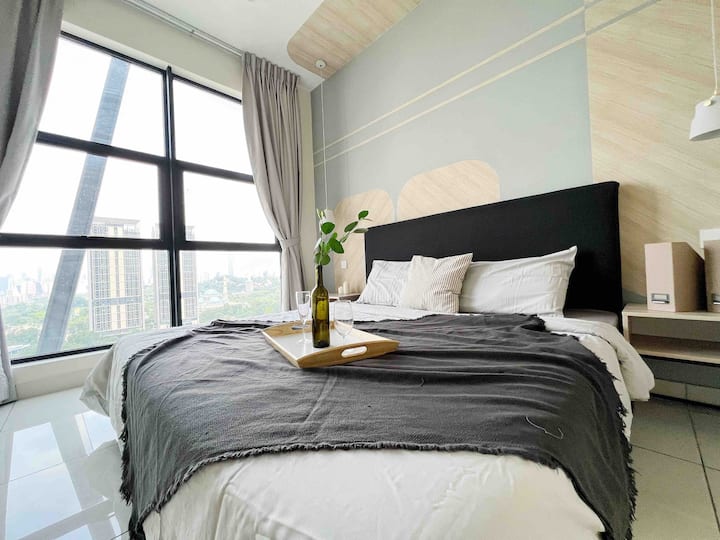 Arte Lovely 1br Suite Klcc View | 1 Free Carpark - Kuala Lumpur