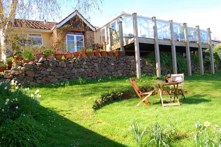 Luxurious Light-filled 4-bed House In Totnes - Totnes