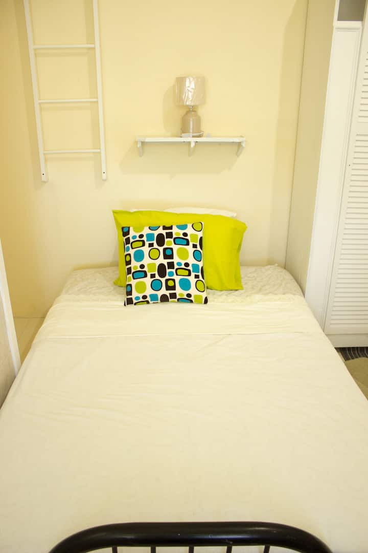 The Estate: Twin Balcony Nest - Barbados