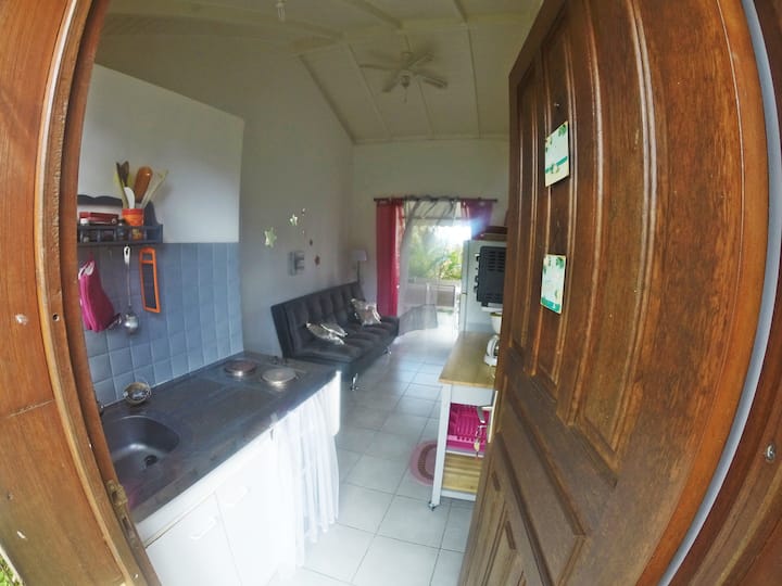 Charmant Bungalow Avec Piscine & Plage + Voiture - Guadeloupe
