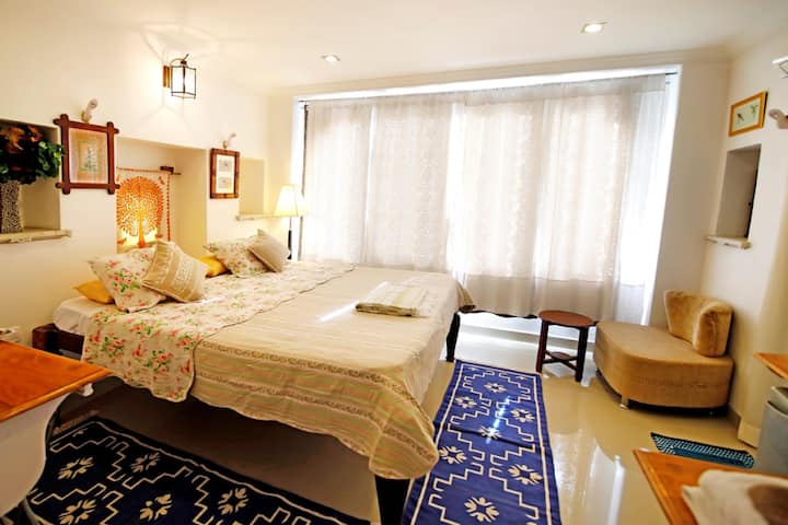 Vara Guest House Private Apartment. - ウダイプル