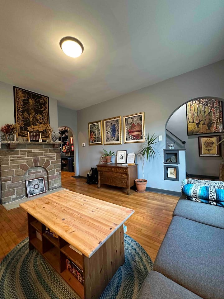 Artistic Hideaway - Pittsburgh