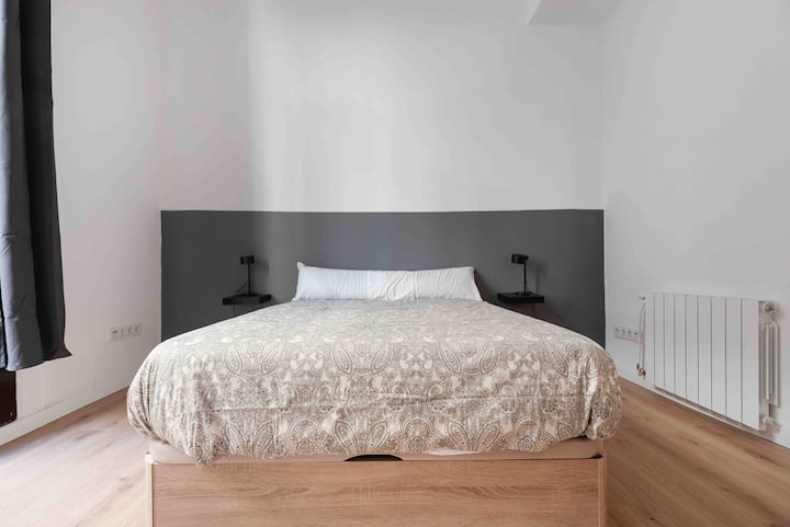 Port Vell Confy Room - Barcelona