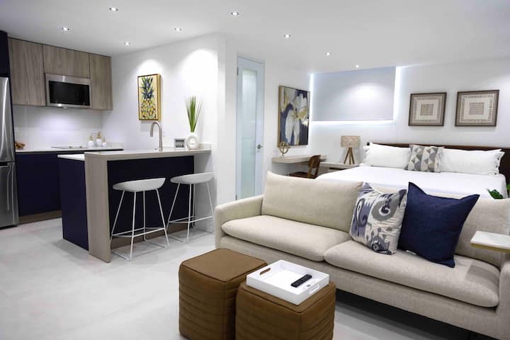 Luxury Seaside Studio - In The Heart Of Condado - San Juan