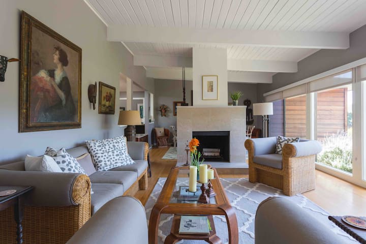 New! 2 Bed 2 Bath Quiet Home In San Rafael Hills - San Rafael, CA