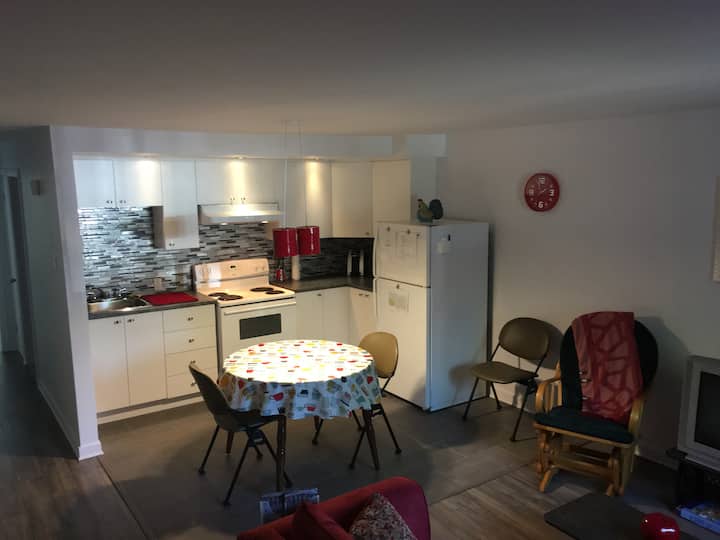 Paisible Appart Pour 2 - Laval
