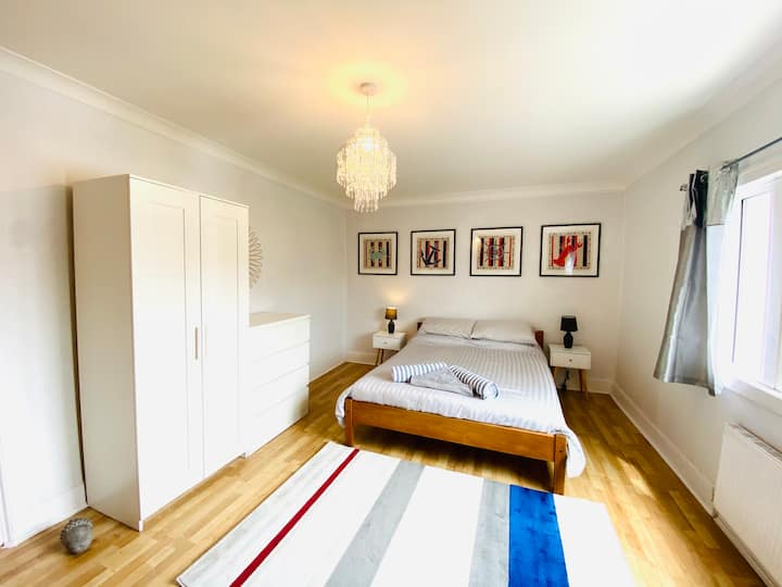 Portland House ‘Boutique’ Break By The Sea Ventnor - Isle of Wight