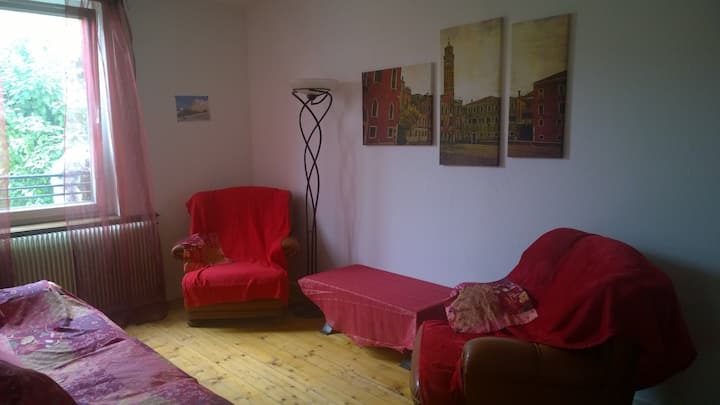 Logement Proche Centre Ville Et Bord Du Doubs - Dole