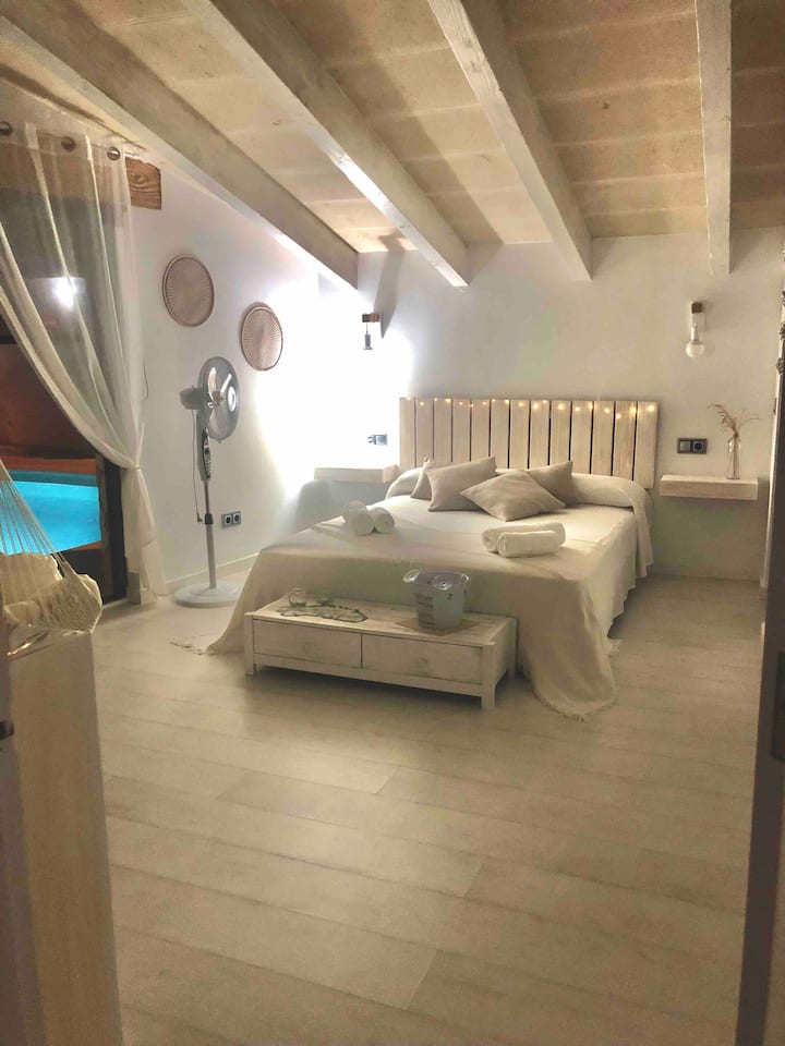 Alojamiento Con Piscina Privada,cama Balinesa,wifi - Minorca