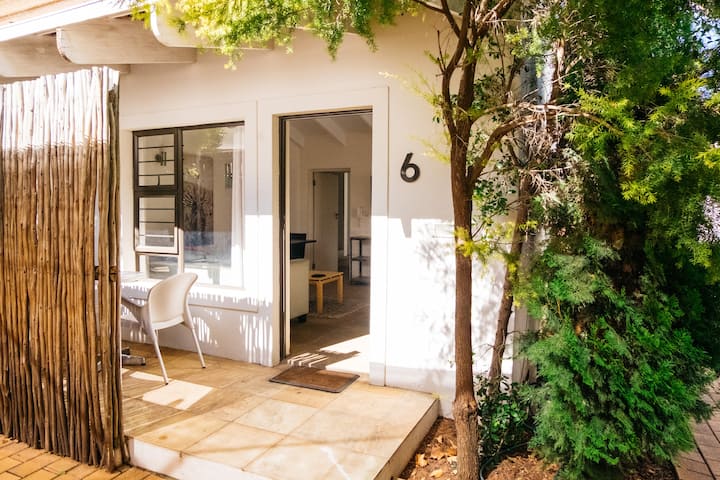 Fully Serviced Apartment In Rosebank - 約翰內斯堡