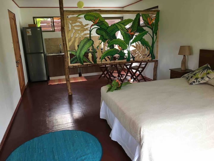 Hostal
Keremea Rapa Nui
(Certificada Sernatur). - Easter Island